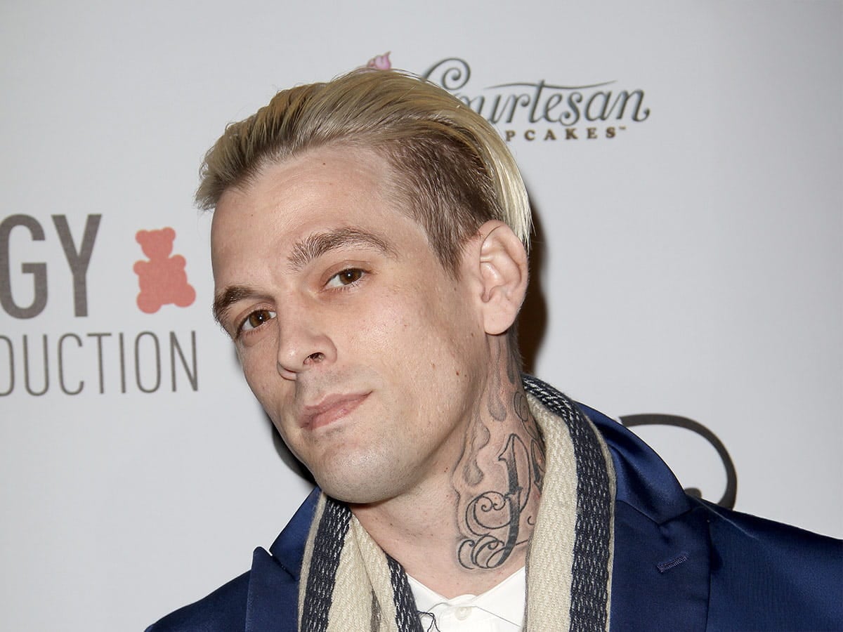 9 Celebs Who Had to Financially Cut Off Their Family - Beliefnet